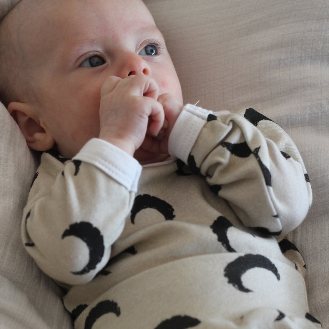 Long-Sleeve Onesie for Babies – Ella and Jo